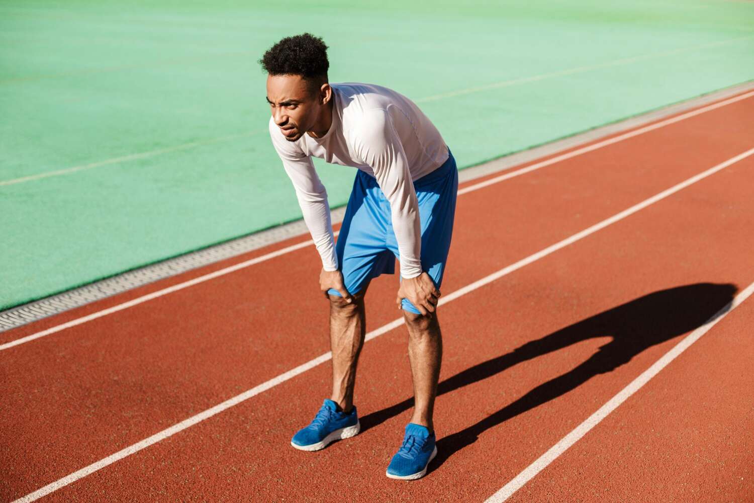 Courir sans douleur : comment prévenir les raideurs musculaires - Les ...